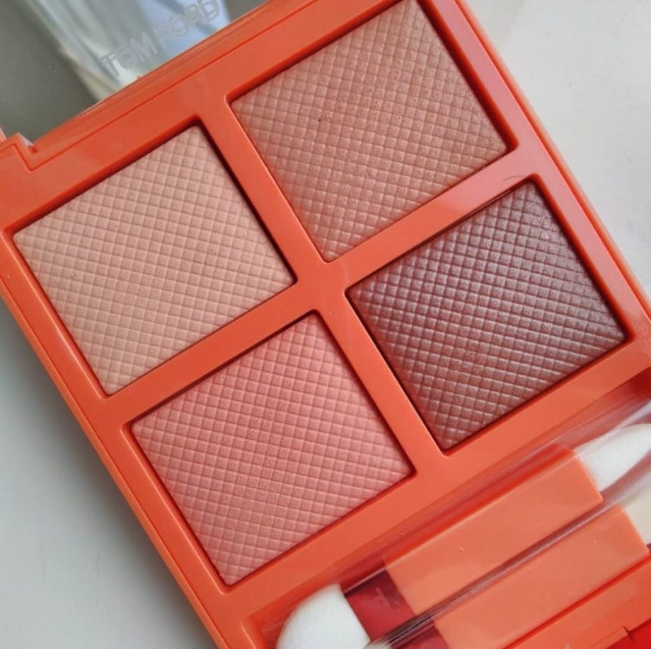 Tom Ford Belle de Peche Eye Color Quad Review & Swatches | Olala Gallery